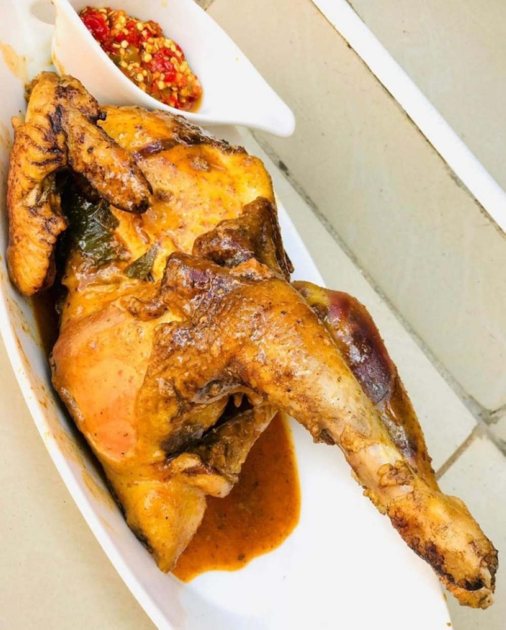 ‘It all started with 10 chickens’ - The NMH School Newspaper Project ...