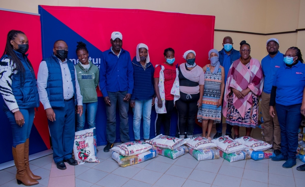 Momentum to the rescue - The NMH School Newspaper Project - My Zone